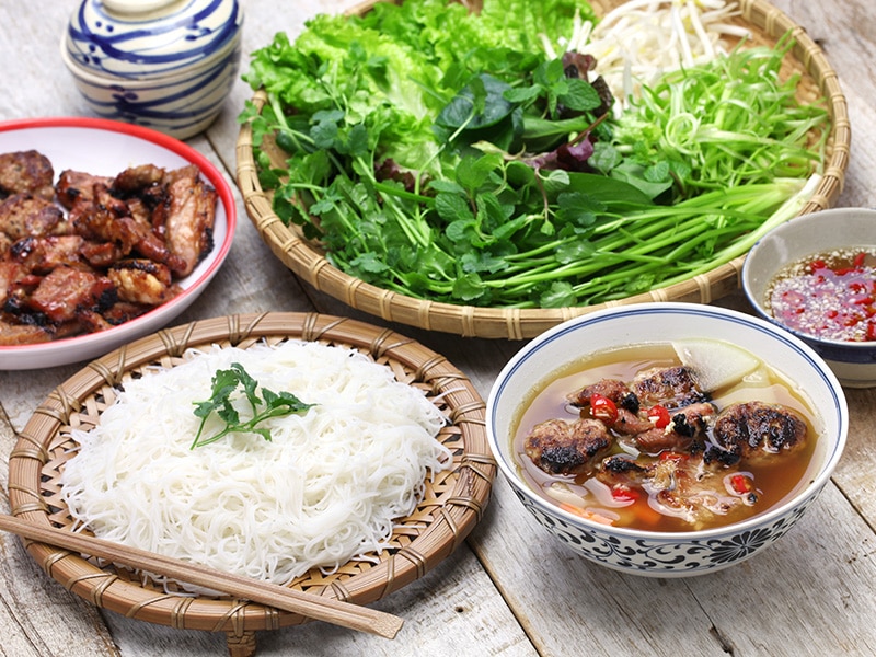 28 Authentic Vietnamese Recipes