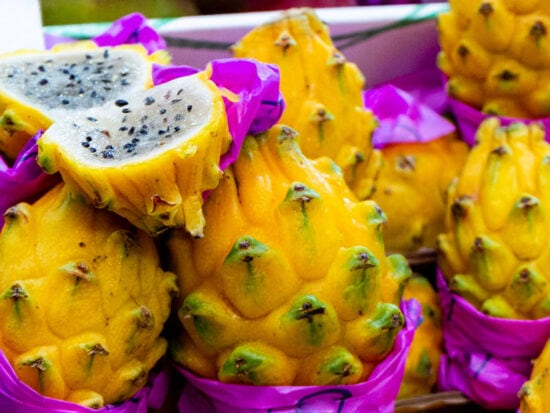 17+ Juicy Guatemalan Fruits To Try This Summer 2023