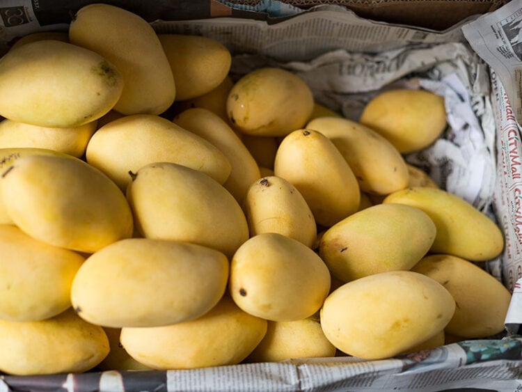 26 Most Popular Filipino Fruits